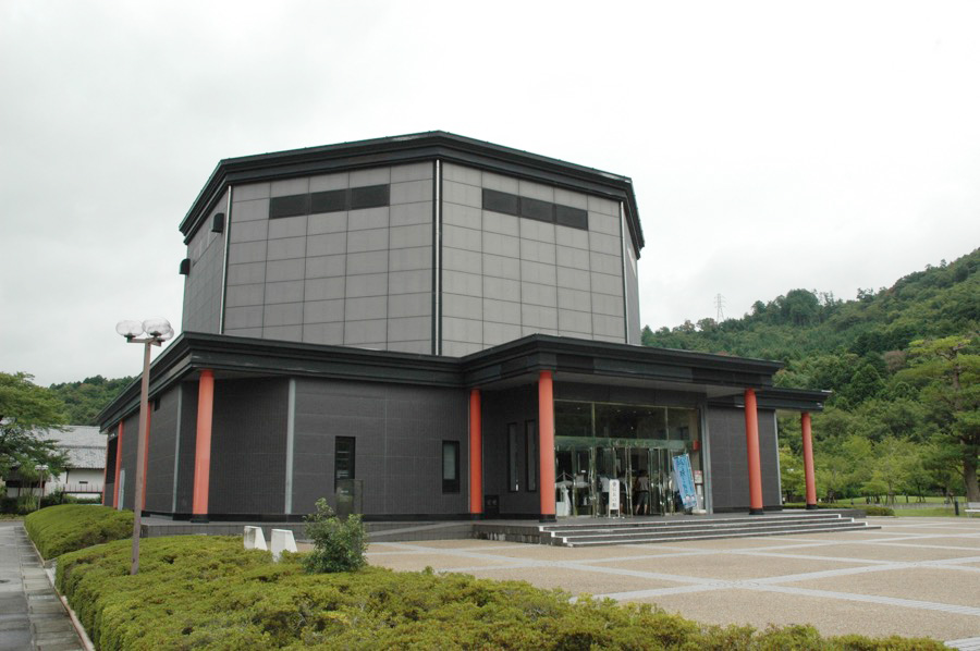 Azuchi-jo Castle Museum "The House of Nobunaga" | JAPAN SHIGA Tourism ...